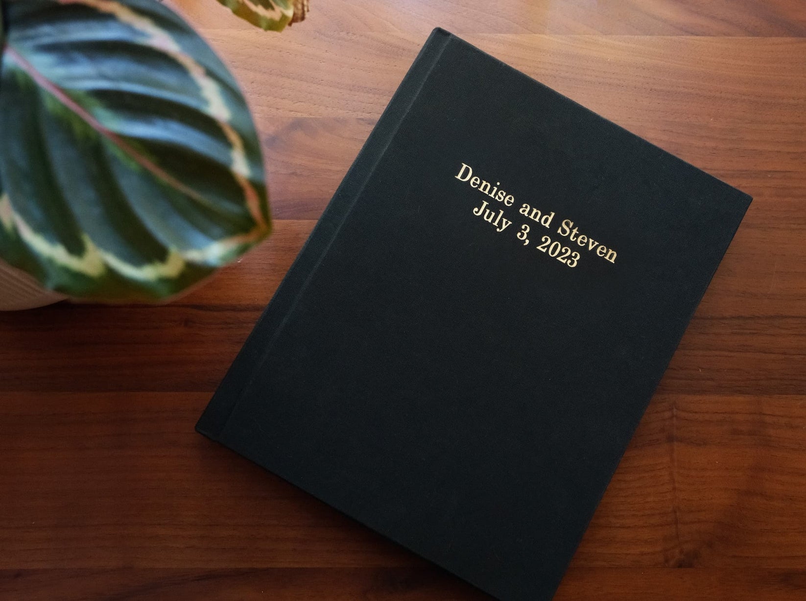 Layflat Wedding Album | Custom Foil-stamped Linen Photo Album | Social ...